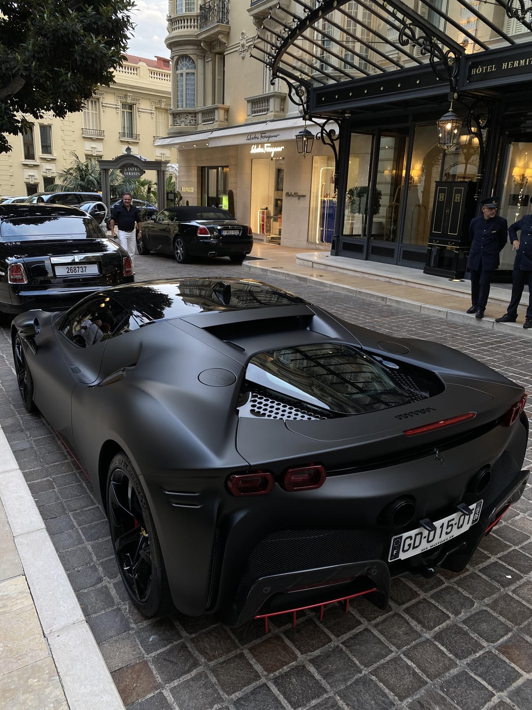 [Ferrari SF90] Probably the cleanest I’ve ever seen, in Monaco. - EVSHIFT