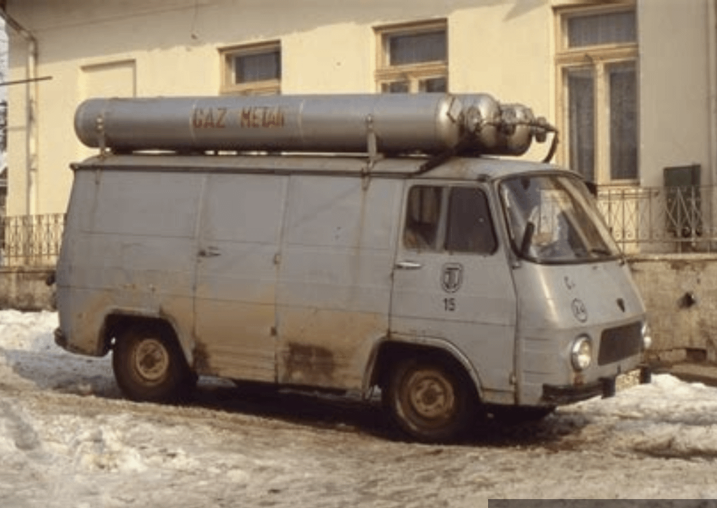 Methane-powered van - EVSHIFT