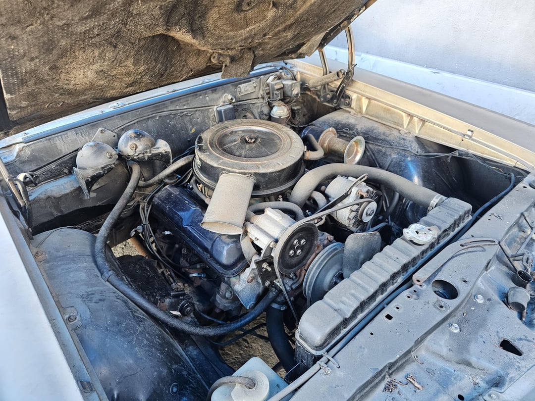 1966 Pontiac lemans with a 326 engine - EVSHIFT