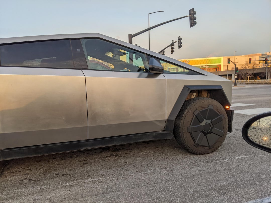 [Tesla Cyber Truck] doing cold weather testing in the Midwest. - EVSHIFT
