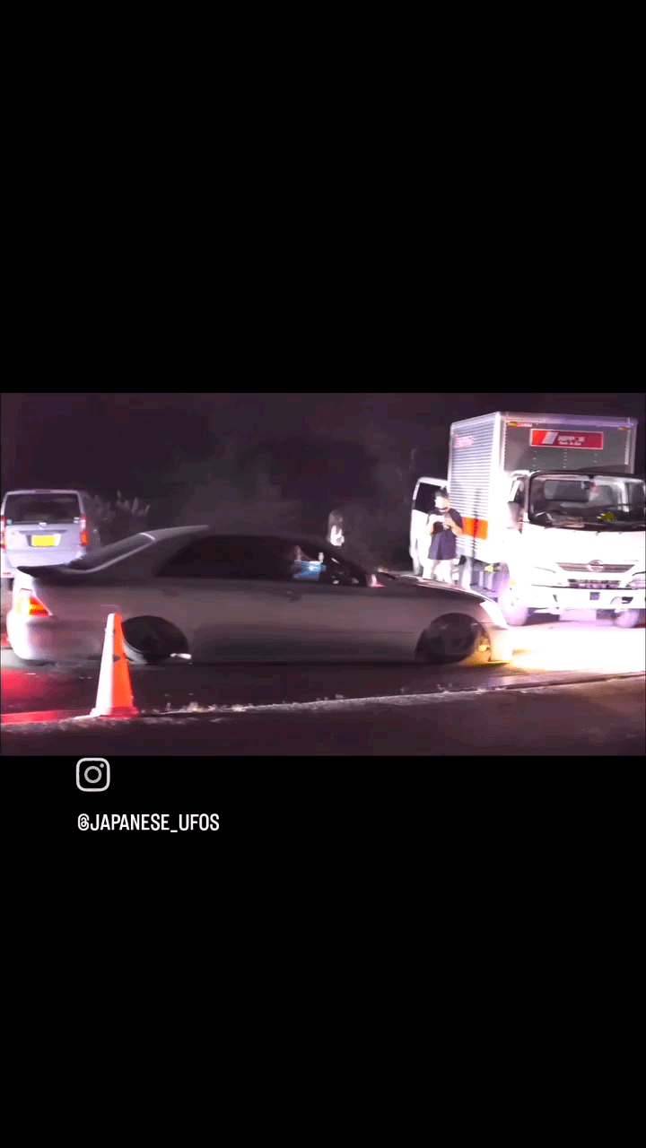 Slammed cars and cars looking pretty - EVSHIFT