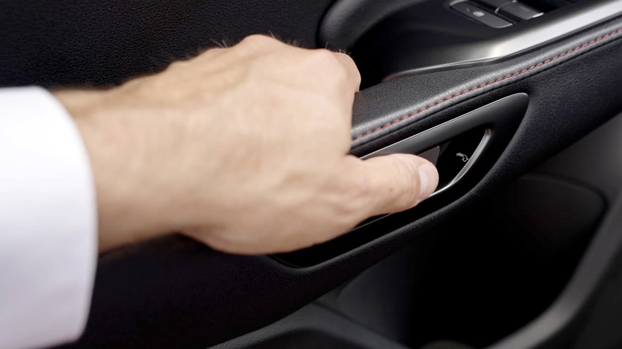 How to use e-Latch doors | LEXUS EUROPE - EVSHIFT