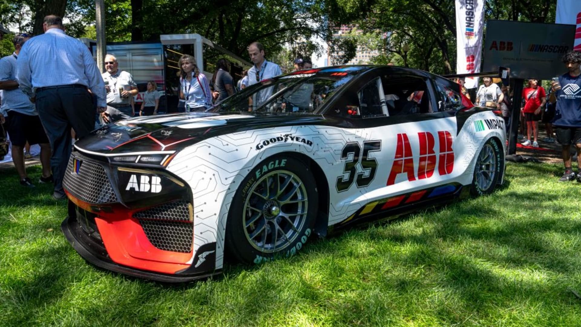 NASCAR debuts electric race car prototype ahead of Chicago Street Race ...