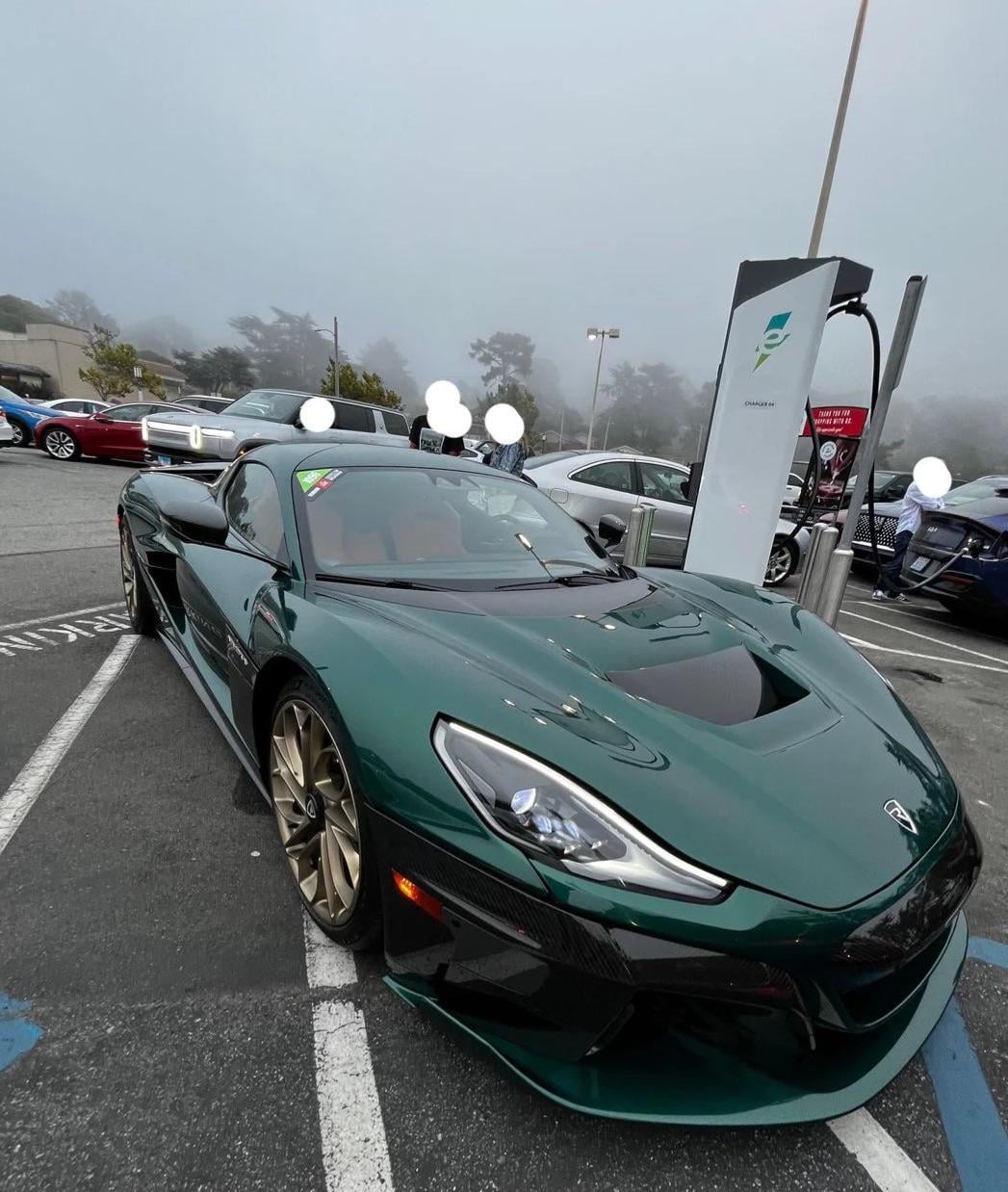 [Rimac Nevera] spotted charging - EVSHIFT