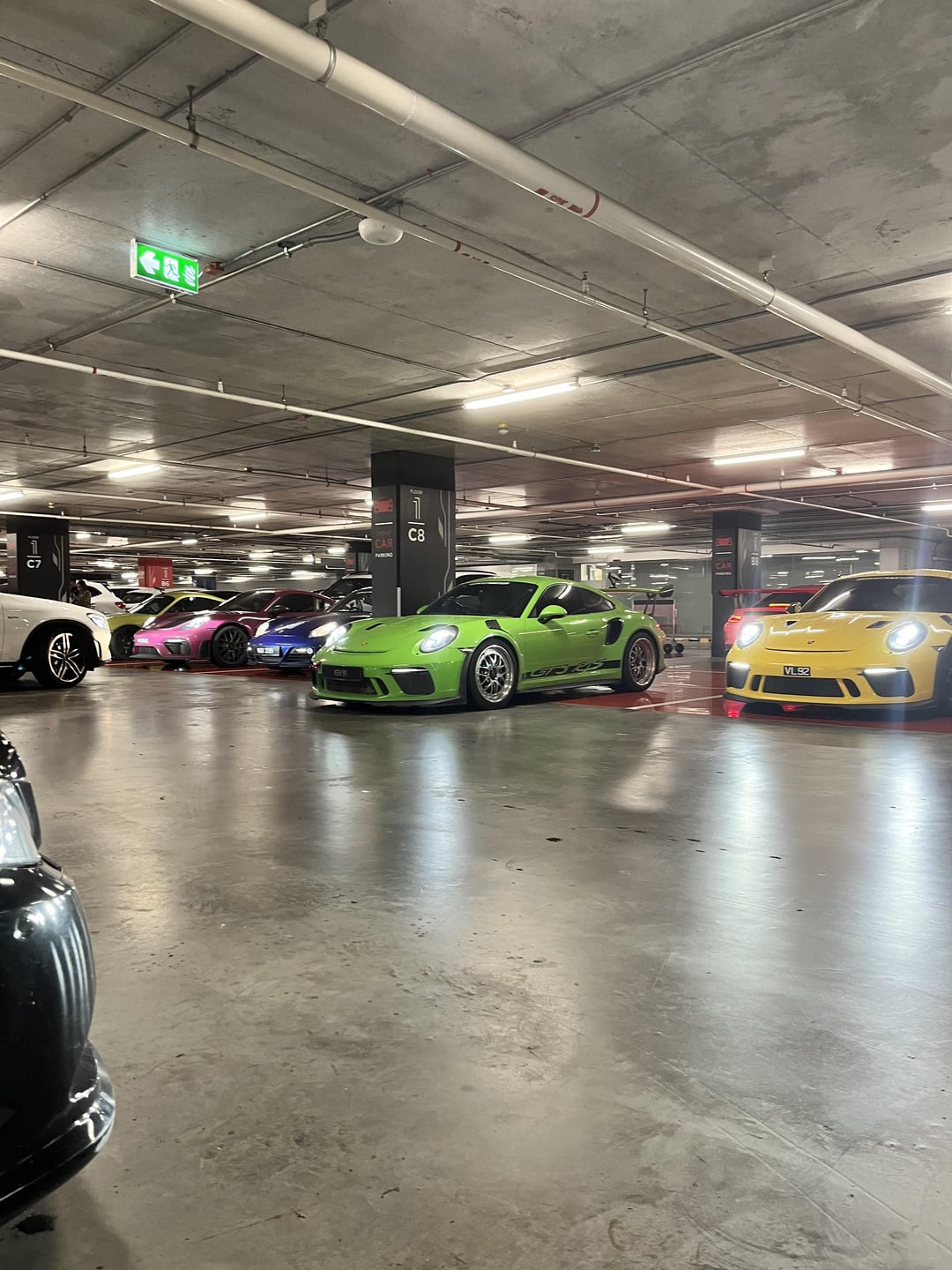 multiple [Porsche GT3RS] and other porsches spotted in shopping mall ...