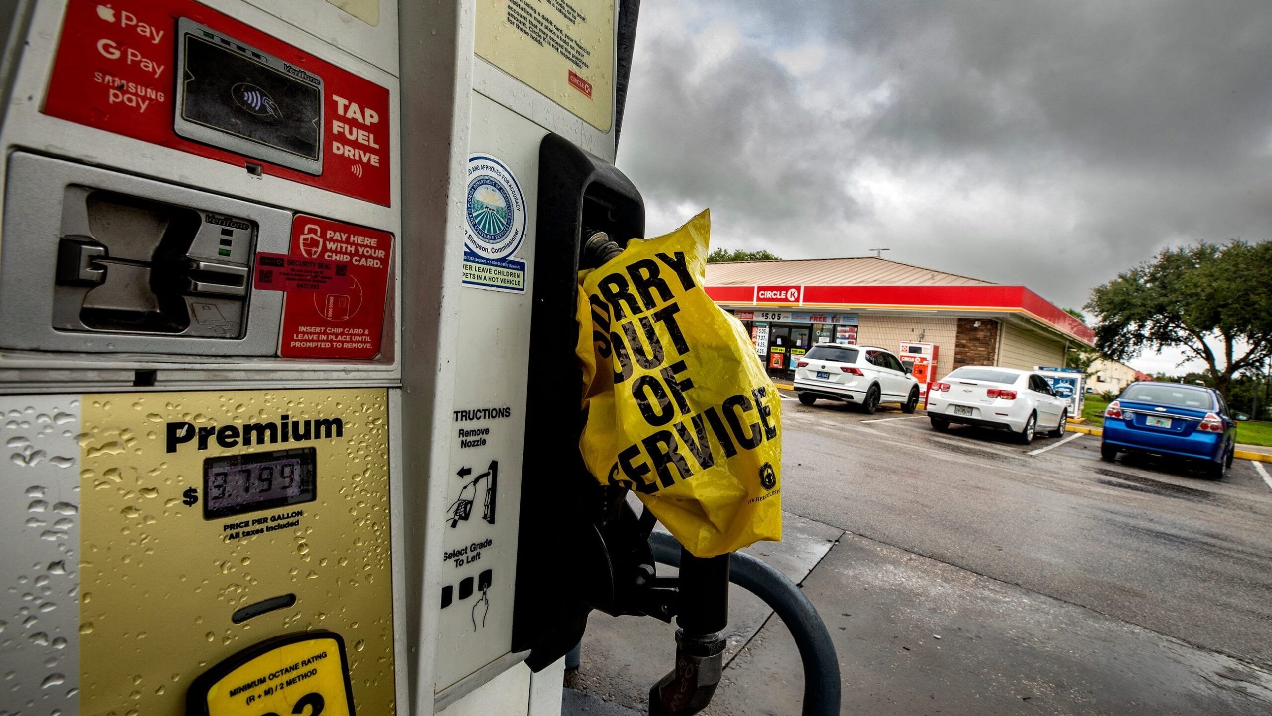 Evacuating from Hurricane Milton with an EV - EVSHIFT