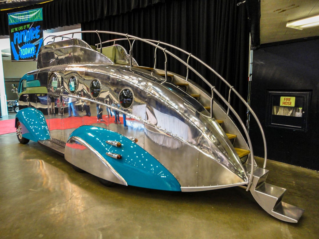 Decoliner. The two level motorhome. - EVSHIFT