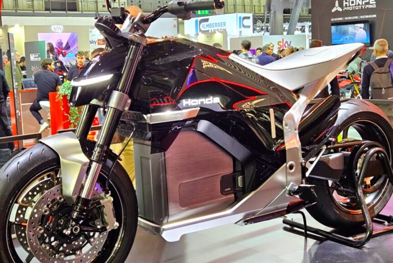 All-New Electric Motorcycles Unveiled at the Latest Motorshows (2025 ...