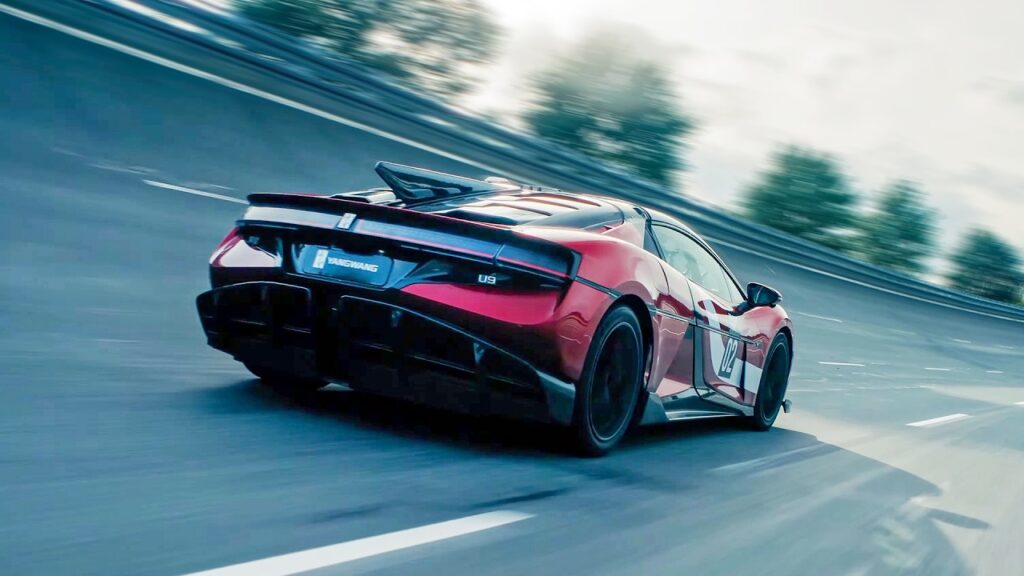 The World S Fastest Car 496 Kmh 308mph Yangwang U9 Xtreme Evshift