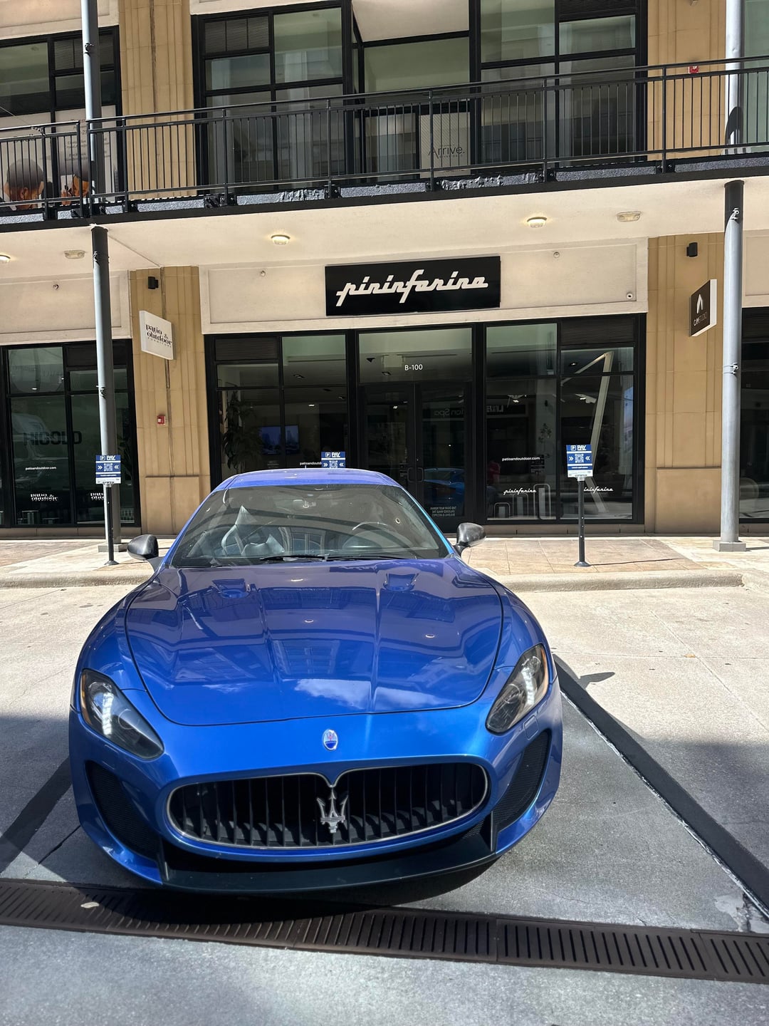 [maserati GT MC] in front of a pininfarina store lol - EVSHIFT