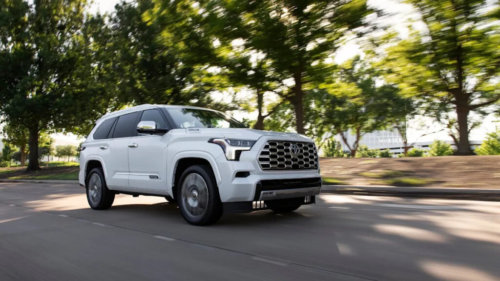 12 Hybrid Three-Row SUVs That Are Big on Space, Light on Fuel Costs ...