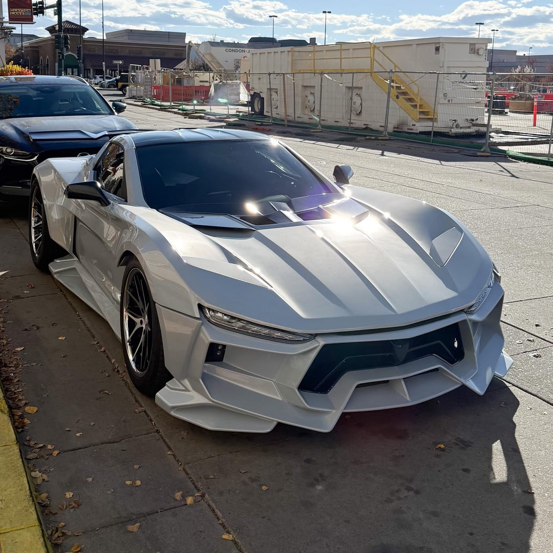 Spotted this [Chevrolet C6 Corvette] with a Valarra Body Kit yesterday ...