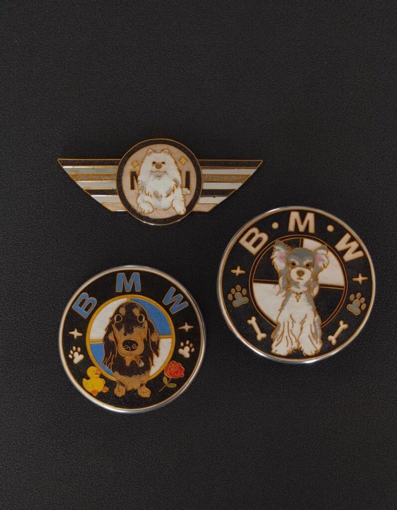 BMW & MINI badges re-designed with pets - EVSHIFT