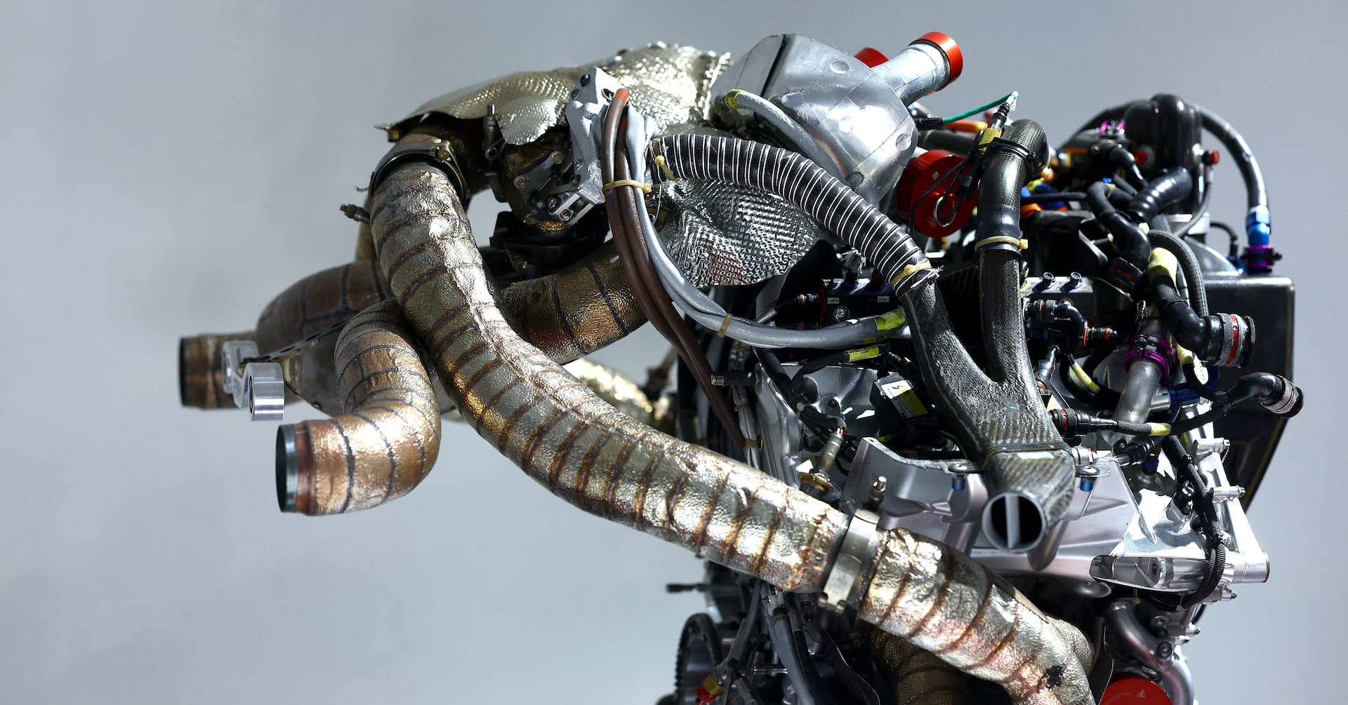 Combustion engine cars regain popularity worldwide, EY says - EVSHIFT