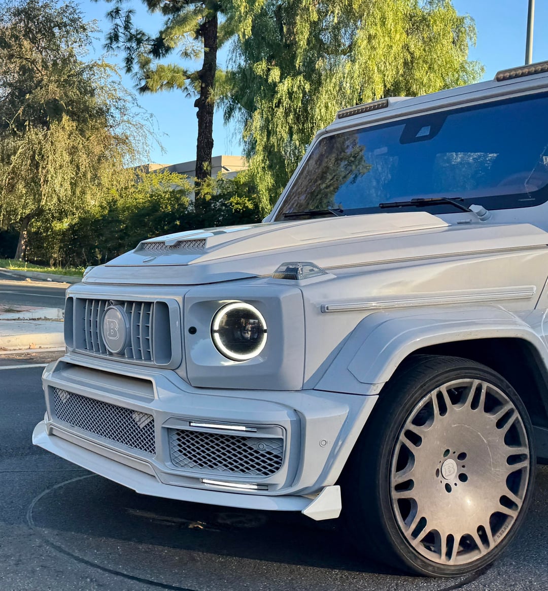[MB AMG G63 / BRABUS Mean “Gray”?] That’s a lotsa paint! - EVSHIFT