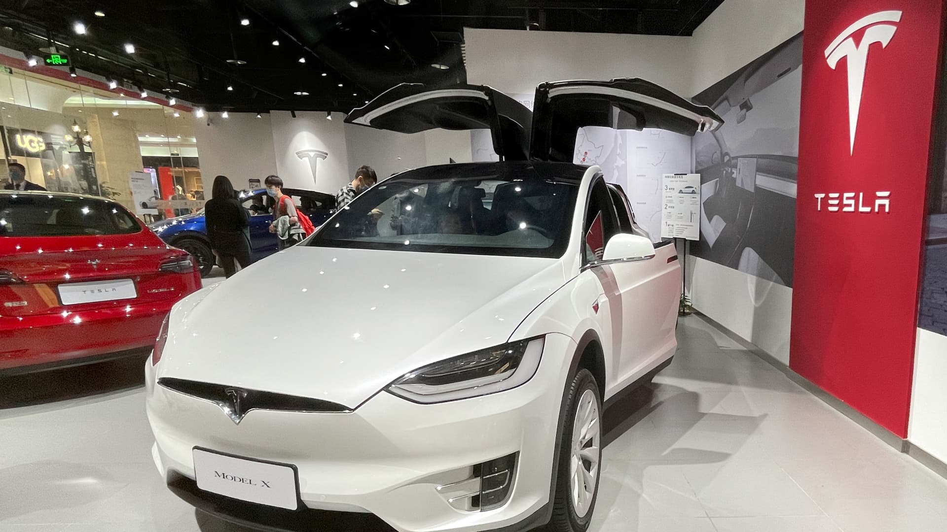 Elon Musk says Tesla ending Models S and X production - EVSHIFT