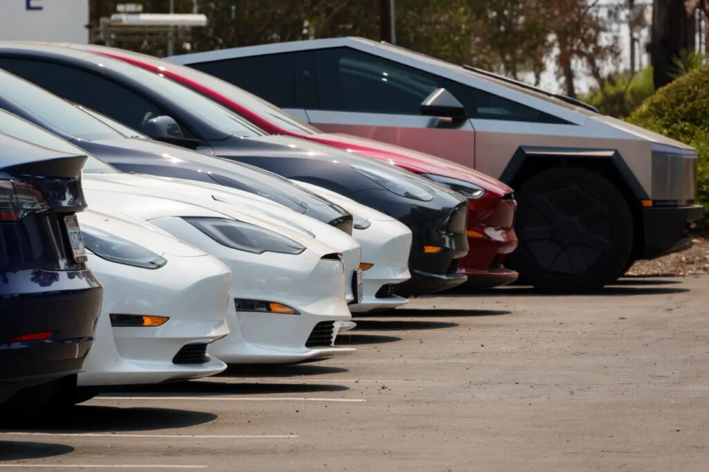 What Autonomy Features Come Standard On New Tesla Vehicle Purchases Now ...