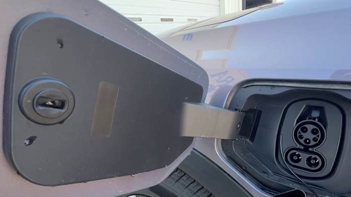 How to protect your electric vehicle battery during cold weather - EVSHIFT