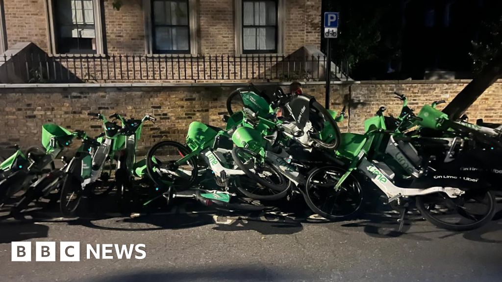 London's e‑bike hire: Parking problems amid surging popularity - EVSHIFT