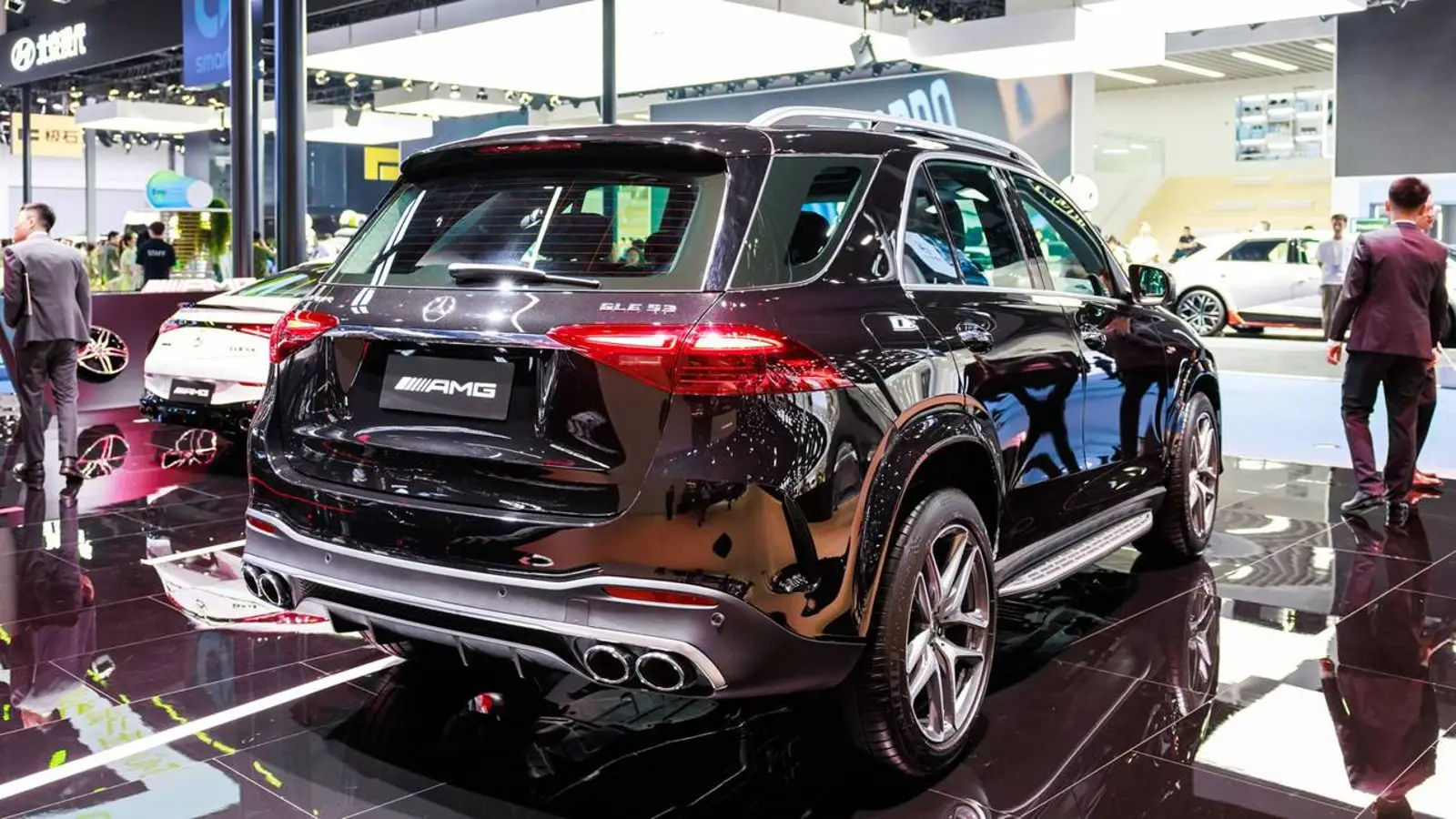 Mercedes discontinues GLE 350 de diesel PHEV amid model updates and ...