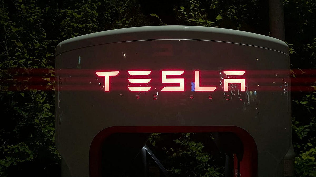 The Enshitification Of Tesla Has Been Turned Up To 11 - EVSHIFT