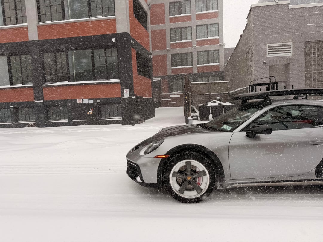 Saw this [Porsche 911 Dakar] driving through the snow as intended - EVSHIFT