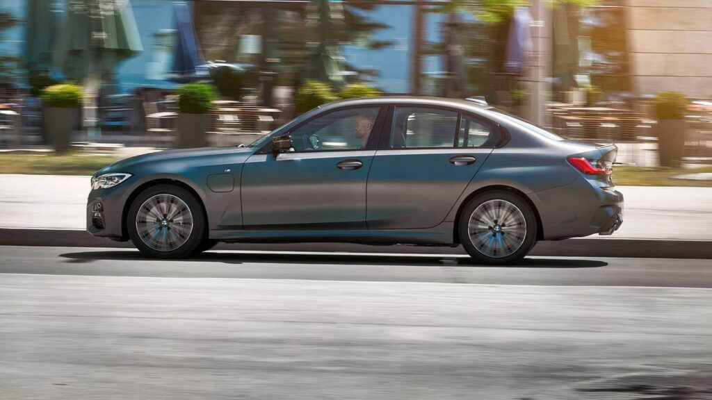 These Are The Most Reliable Plug-In Hybrid BMW Models - EVSHIFT