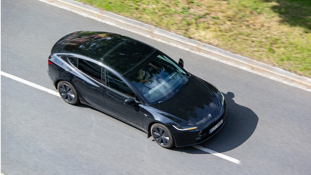 Tesla Driver Completes Coast-To-Coast FSD Drive Without Human ...