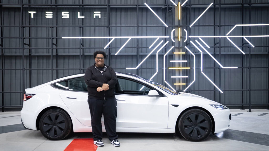 Tesla Opens Largest UK Facility in Manchester as British Sales Slide ...