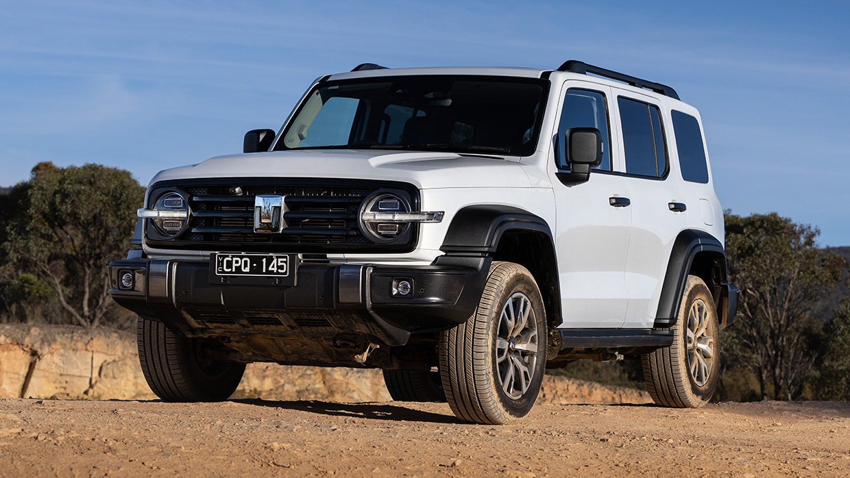 GWM Tank 300 PHEV 2026: Off-road SUV features 105km EV driving range ...