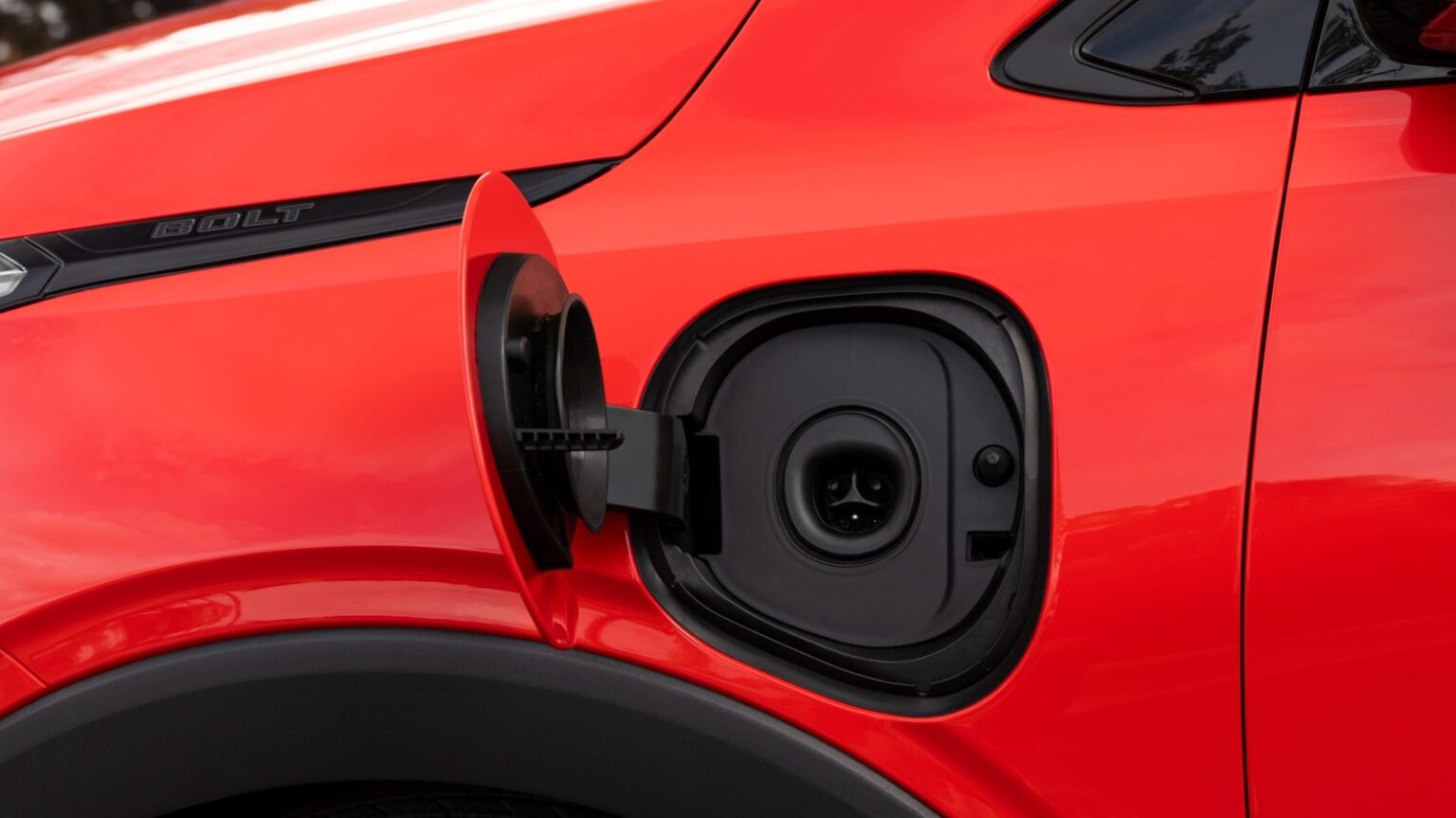 This Is The Cheapest Electric SUV You Can Buy In 2026 - EVSHIFT