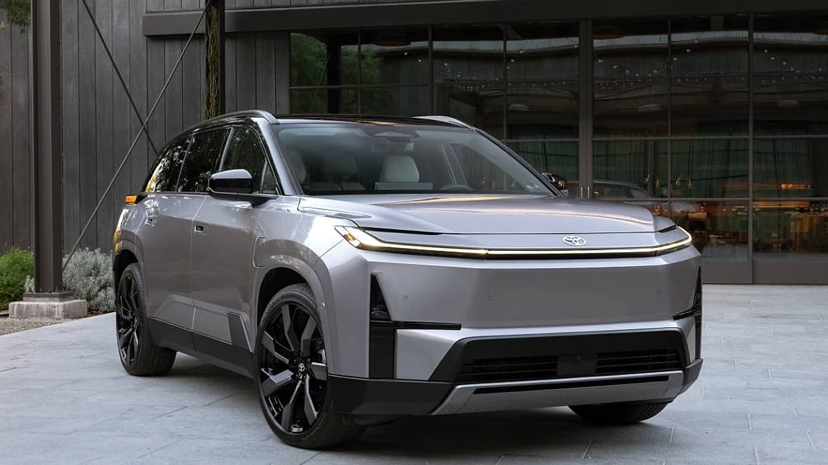 Used Three-Row Crossover Market Faces Volatility As Toyota's Sudden EV ...