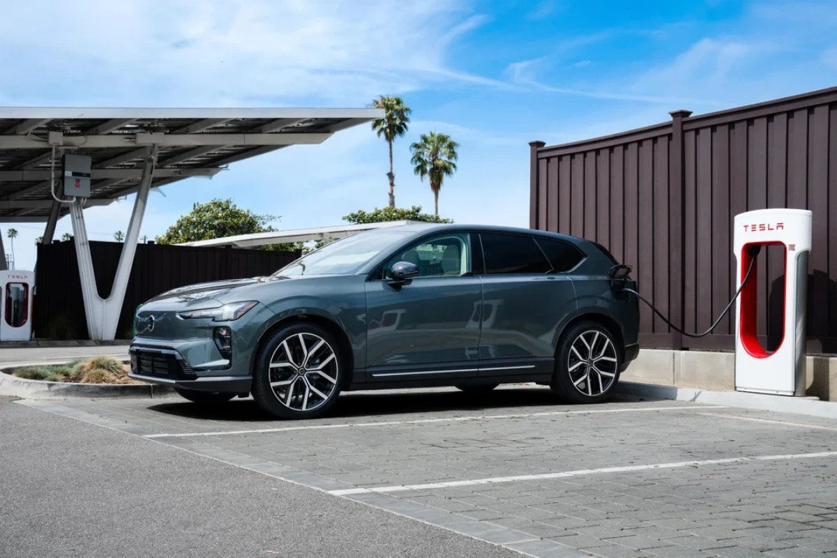 Tesla Opens Supercharger Access to Volvo EVs in Europe - EVSHIFT