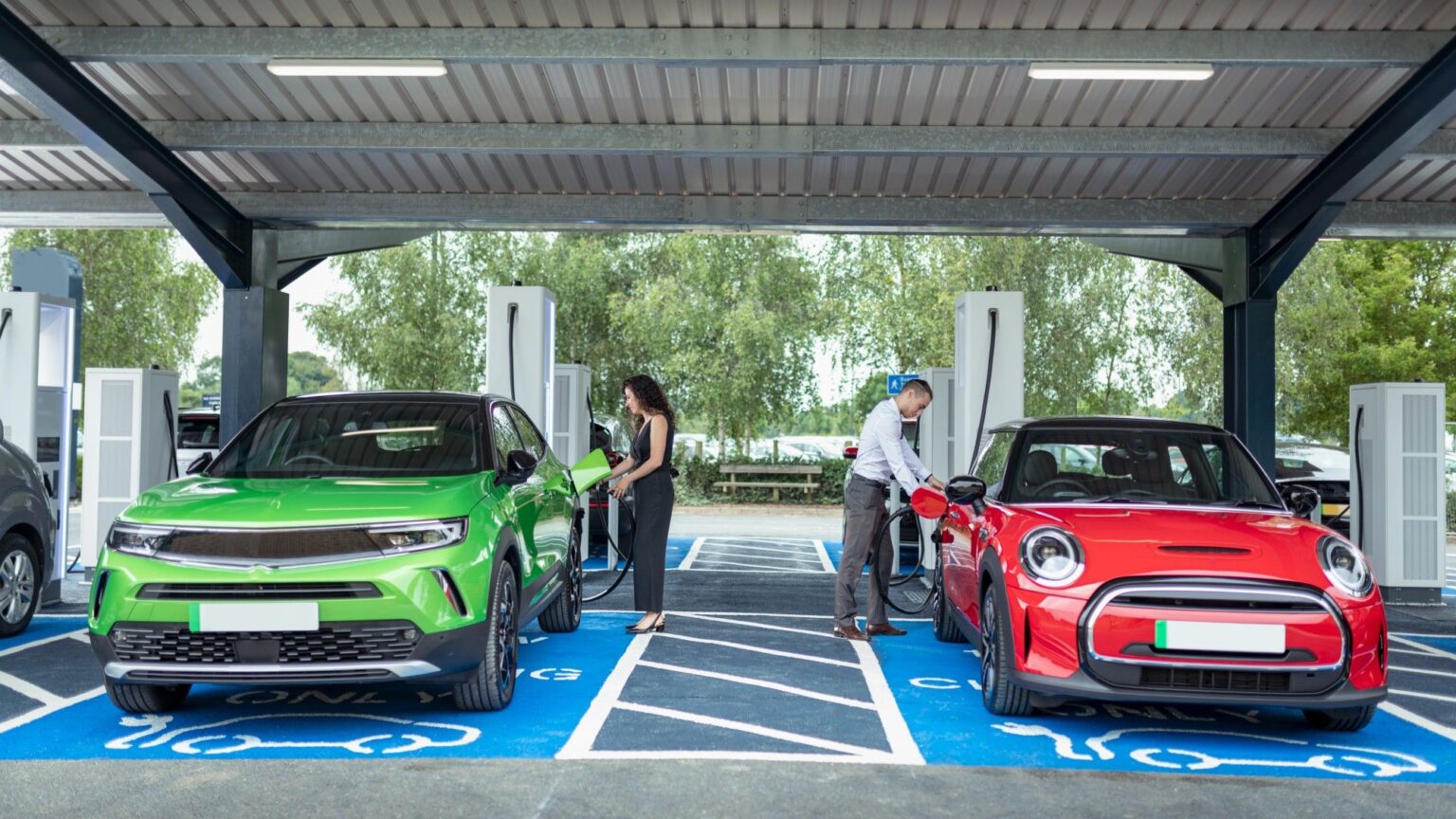 The cost of petrol vs electric cars as fuel prices soar - EVSHIFT