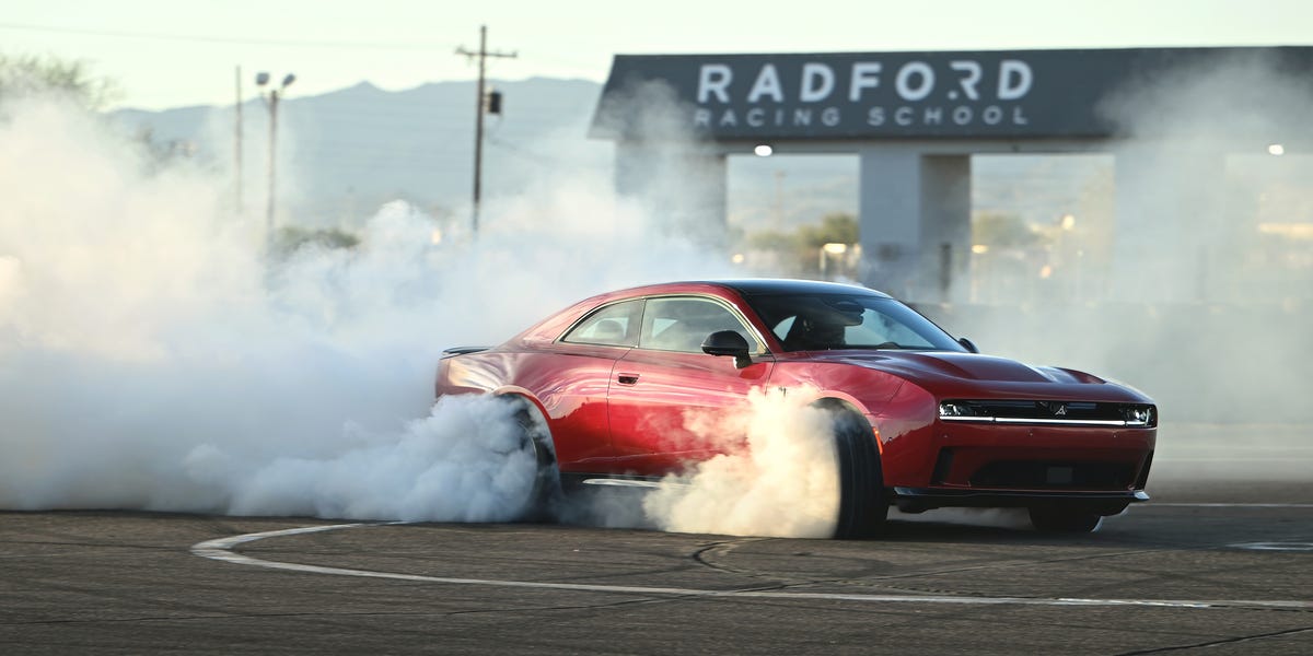 Dodge Raises the Charger Daytona EV's Price by $12,500 for 2027 - EVSHIFT