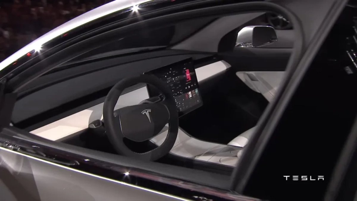 Tesla Model 3: Features That Never Made It From Prototype to Production ...
